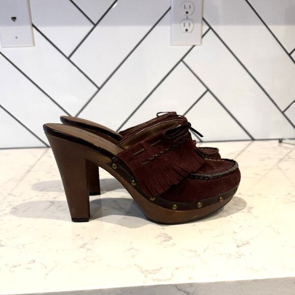 lei | Shoes | Vintage Lei Anetteco Y2k Brown Faux Suede Platform Clog ...